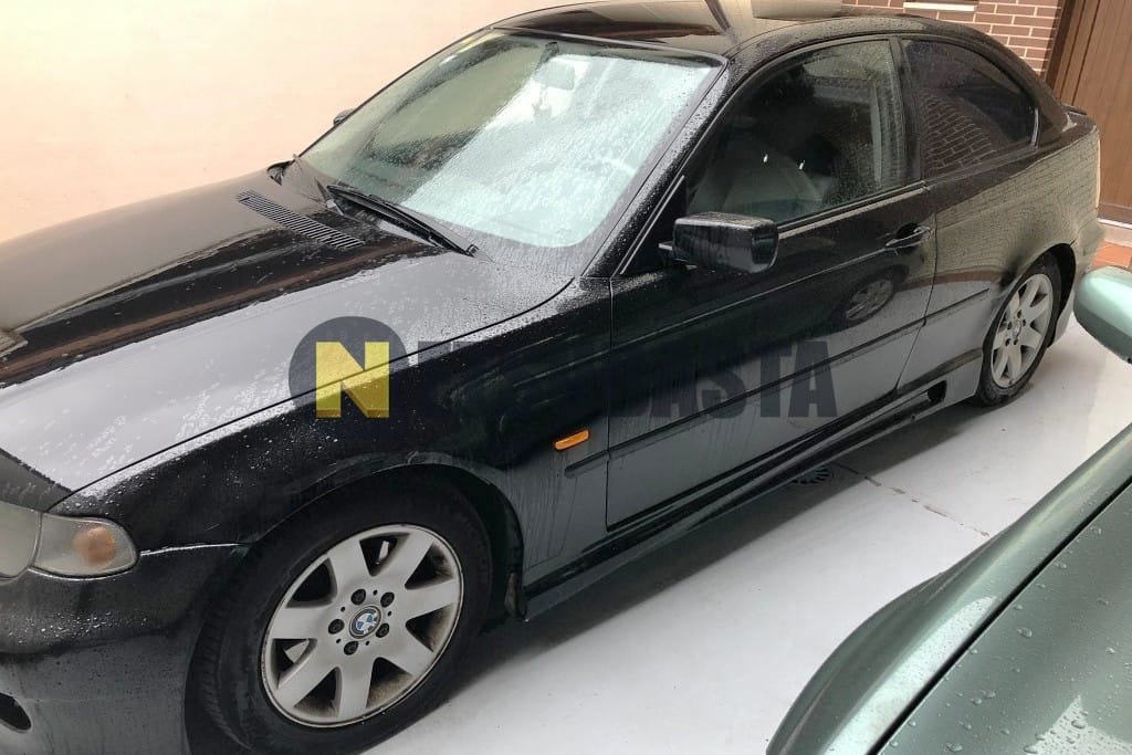 Subasta de Bmw 320td Compact 2003