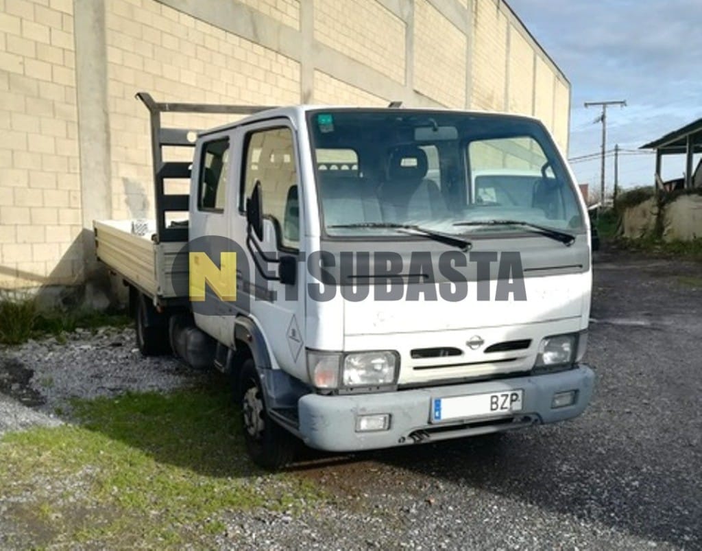 Subasta de Nissan Cabstar-E 3.0TD 2002