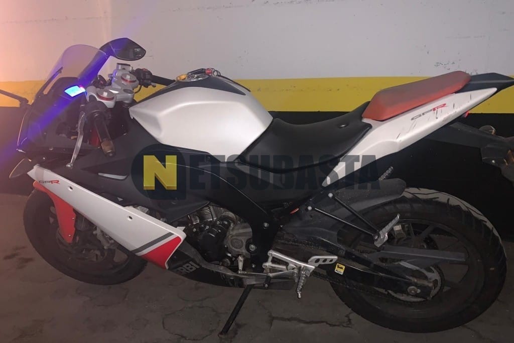 Subasta de Derbi GPR 125 4T 2011