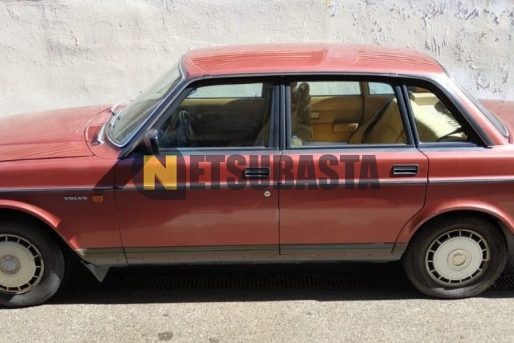 Subasta de Volvo 240 GL 1987