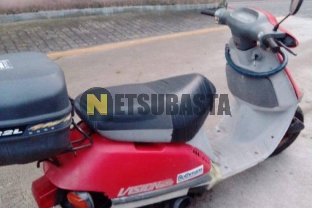 Subasta de Honda Vision 75 1989