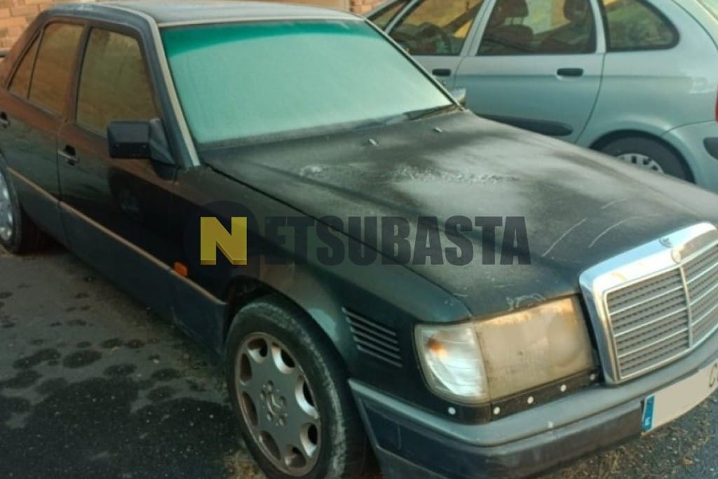 Subasta de Mercedes-Benz 250D Turbo 1991