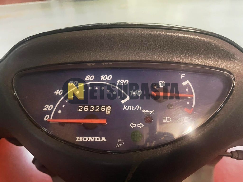 Subasta de Honda Scoopy 100 1999