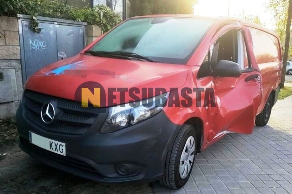Subasta de Mercedes-Benz Vito 111 CDI Larga 2019