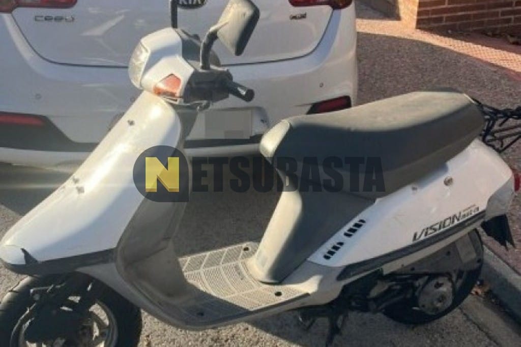 Subasta de Honda Vision 75 1989