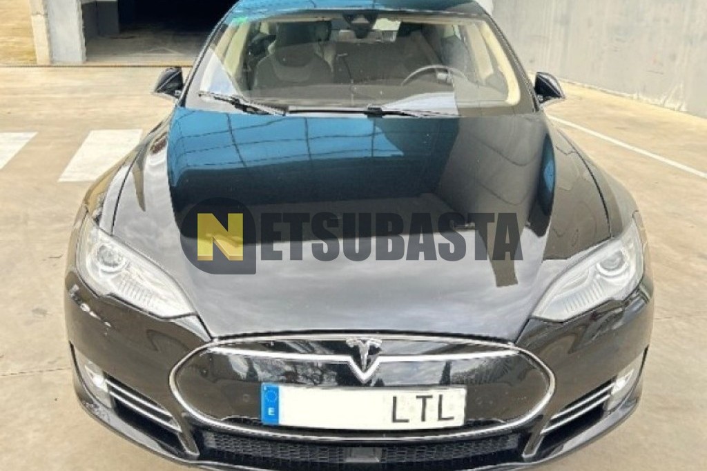 Subasta de Tesla Model S 85 kWh 2015